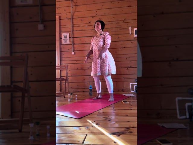 Кундалини-йога. Крийя «Горловой Лотос» для пятой чакры. Вишудха.