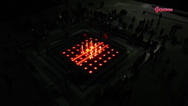 Фонтан рядом с публичной библиотекой в Ростове-на-Дону