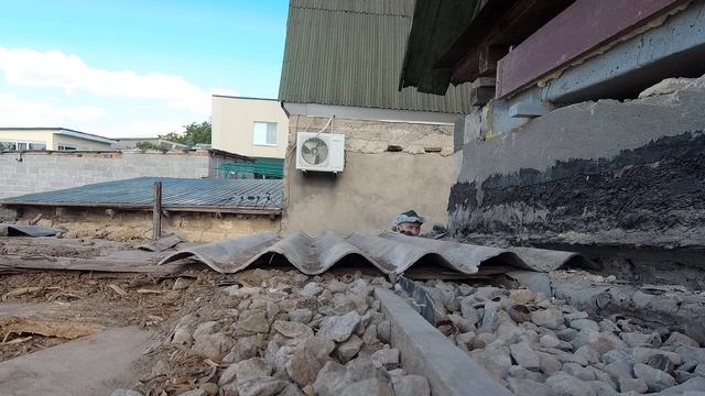 разбираю крышу сарая / ремонт дома своим руками