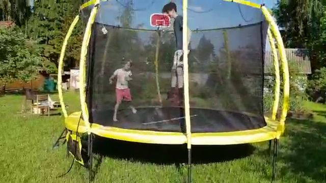 БАТУТ KOENIGSMANN T-12 PRO / ДАЧНЫЙ БАТУТ С ЗАЩИТНОЙ СЕТКОЙ ДЛЯ ВСЕЙ СЕМЬИ / ОТЗЫВ / MIR-SPORTA.COM