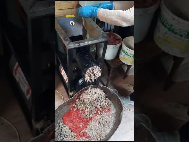 Промышленная мясорубка-измельчитель модель MS62 фарш из рубца