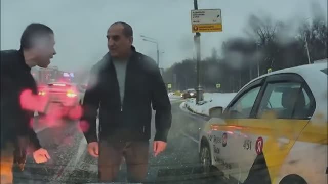 ДЕБОШИРЫ дорог \УПРЯМЫЙ  таксист\МНОГОГРАННАЯ   маршрутка\СПАСЕНИЕ РЕБЁНКА