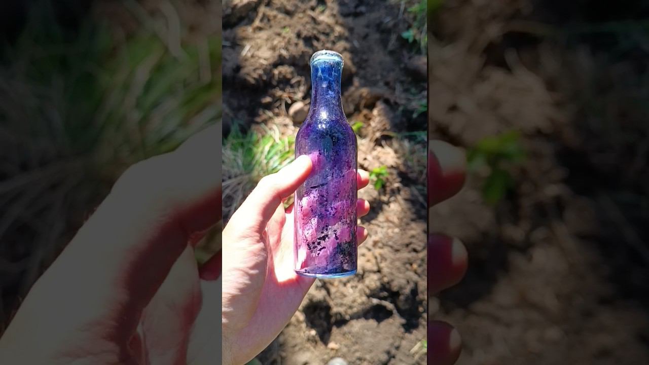 Нашли бутылочку, в которой во время войны хранили чернила. Коп по войне #война #история #коп #shorts