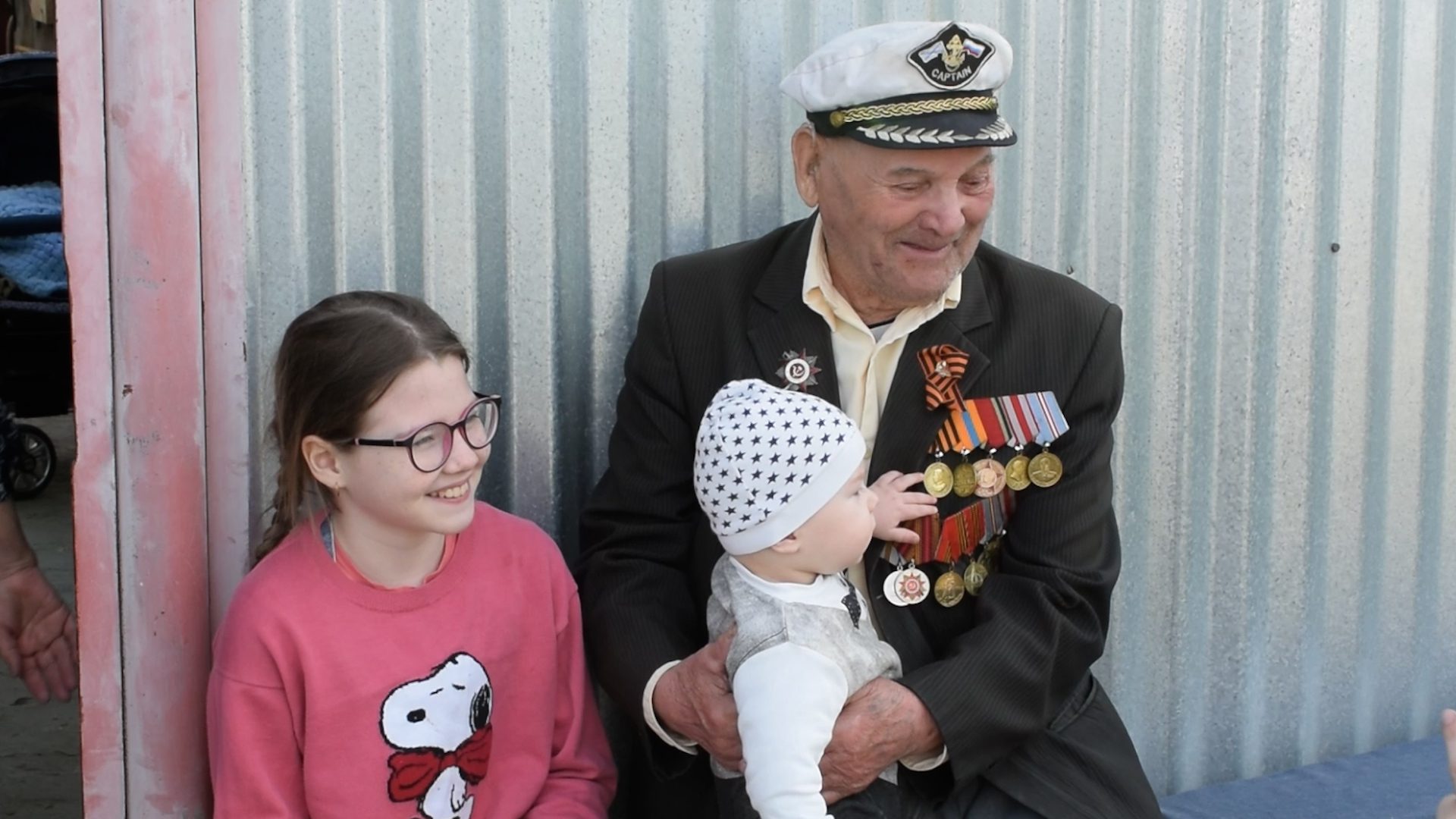 Концерт для ветерана провел коллектив ЦДК «Октябрь»