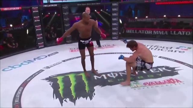 Хай кик с передней. С подскока на скачок.