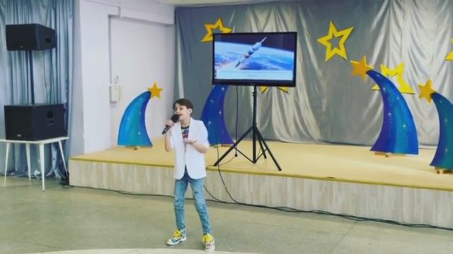 Поздравляем с Днём космонавтики!