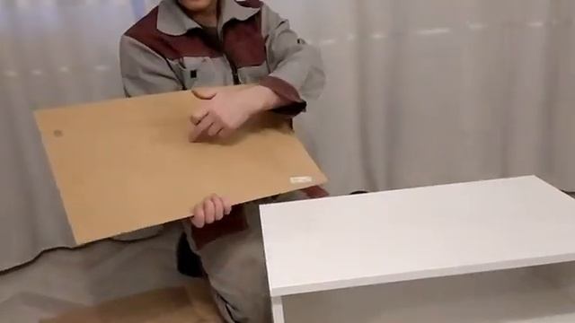 Сборка навесной полки БРИМНЭС (BRIMNES) от ИКЕА – снято на видео