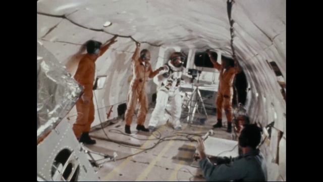 255-fr-8200  MSC (PTL)-Apollo 13 Astronauts Lovell and Haise KC-135 Training