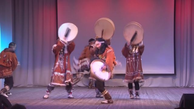 Народный фольклорный ансамбль «Вэем».