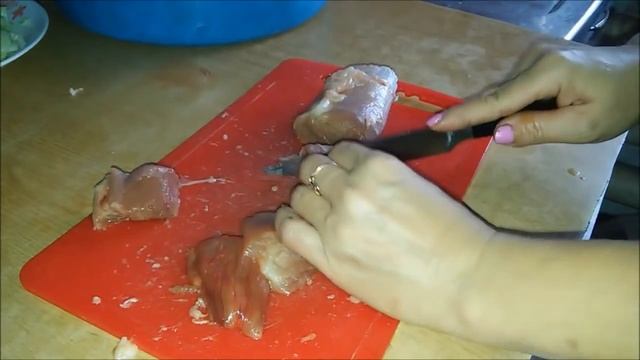 Свежина из королевского мясо ,мясо еще теплое