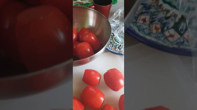 Заморозка, бланшировка помидор. Быстрый способ.