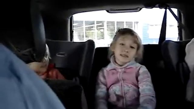 Где та молодая шпана, что сотрёт нас с лица земли!.mp4