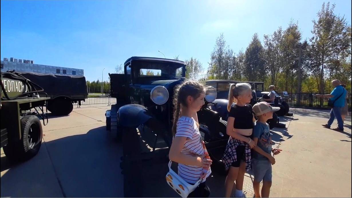 Прогулка по Кинопарку МОСКИНО... (2 из 9)