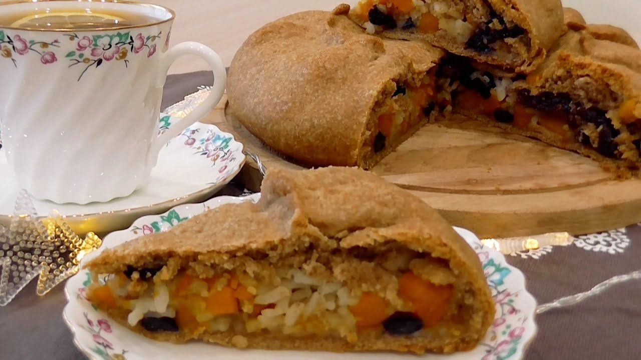 Пирог с тыквой и сухофруктами