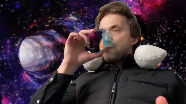 на арестовича напала чорная дыра)).