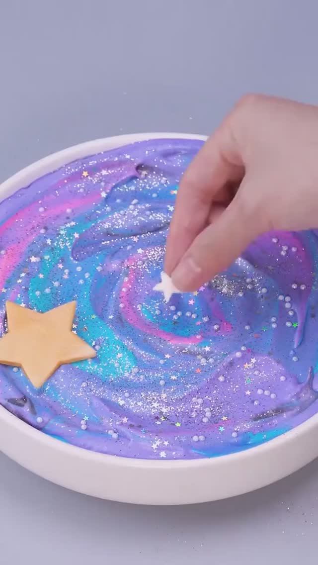 Как сделать торт космос галактика из крема?