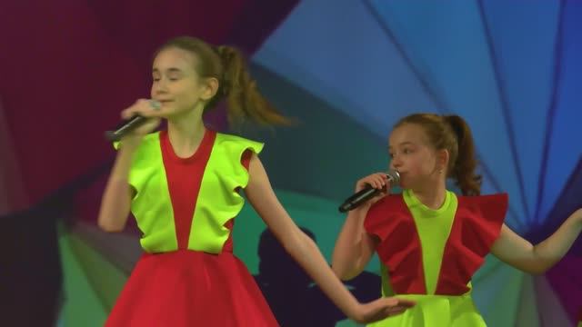 Шоу-группа БэмS - Shake it off