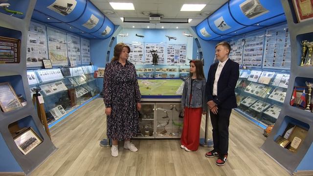 Лата Г. А, "Многонациональное героическое поколение".