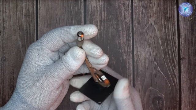 Миниатюрный станок от Kylebooker для изготовления мух | SpiderChannel | FullHD | 205