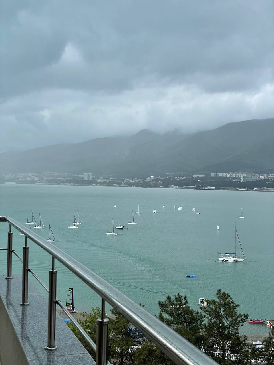 Цена квартиры в Геленджике 76 млн.р. в элитном ЖК "Акватория".