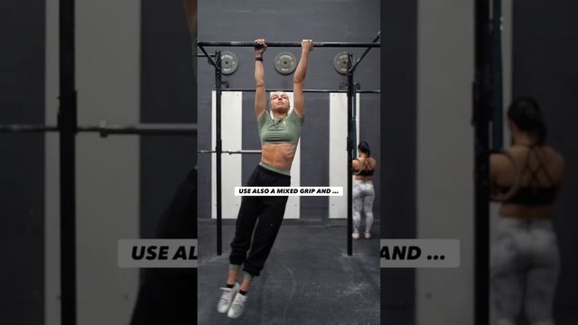 Вис на одной руке