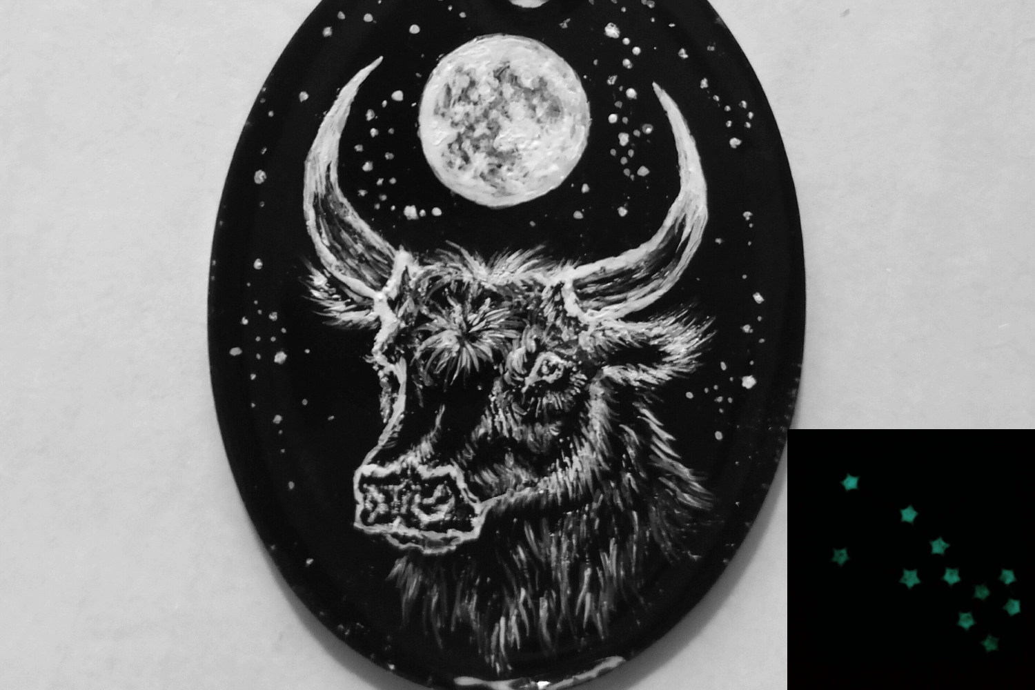 Брелок "Телец 2" (Знаки Зодика). Эпоксидная смола