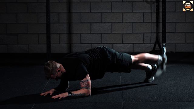 Разгибание бедра в планке