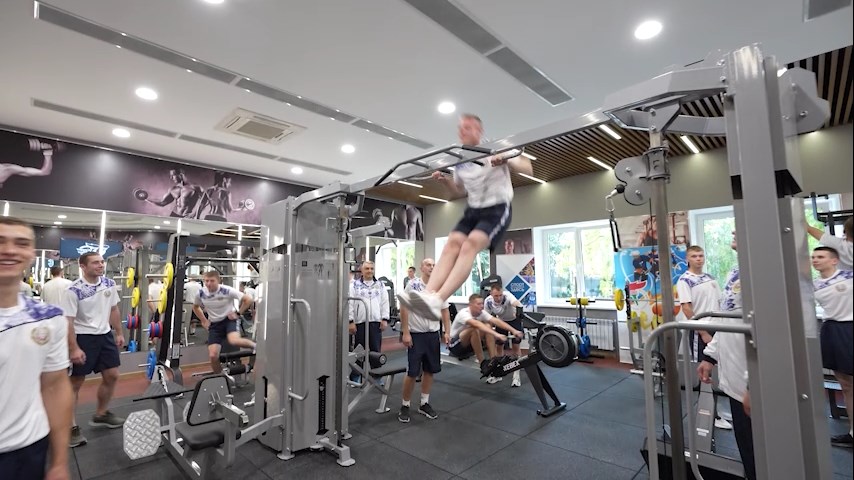 Подарком ко Дню народного единства для Академии МВД стал новый тренажерный зал