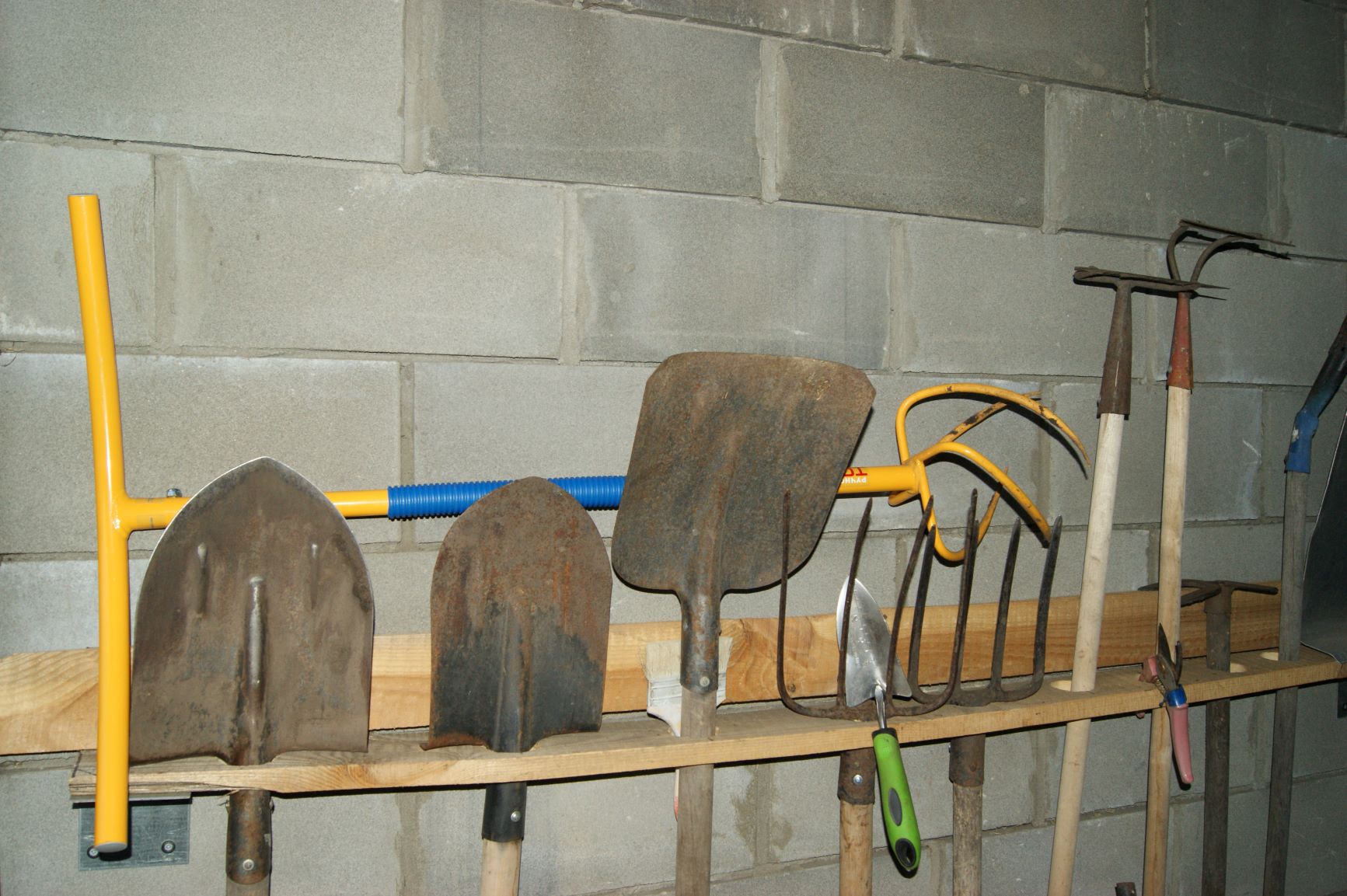 Подтвердил ли культиватор "Торнадо" рекламные обещания? Проводим тест-драйв на разных грядах