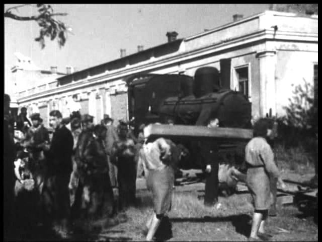 Идёт восстановление Днепропетровской ДЖД, 1944 год