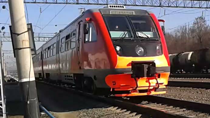 [Архивное видео] Рельсовый автобус РА2-078 отправляется со станции Окская