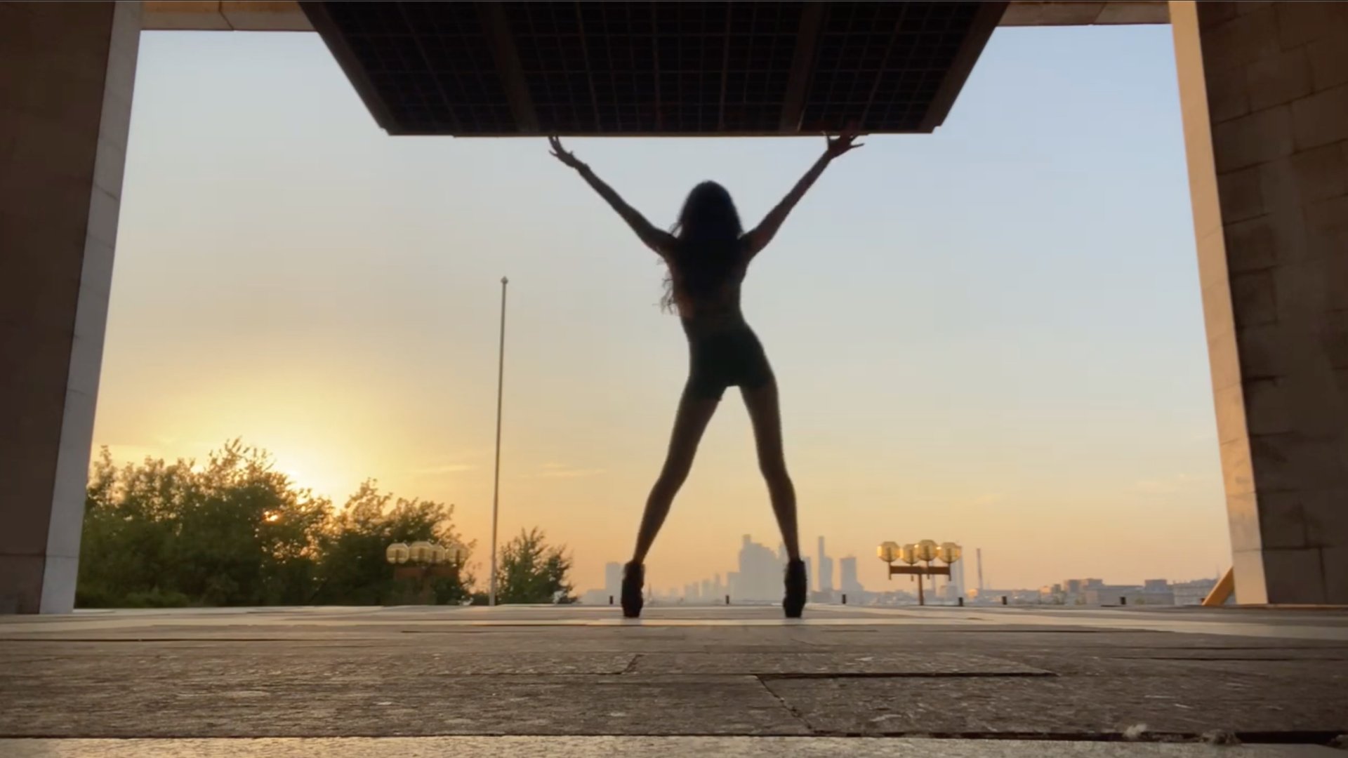 GOOM GUM — Alone ( Extended mix) #shantiheels