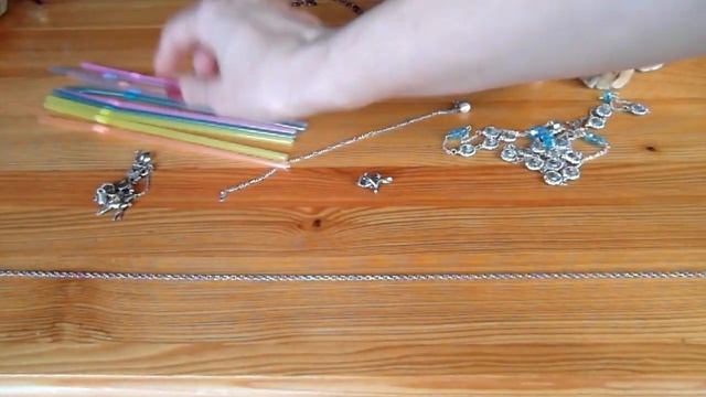 Как хранить украшения, ЦЕПОЧКИ, ОЖЕРЕЛЬЯ и наушники что бы не путались. Лайфхак .