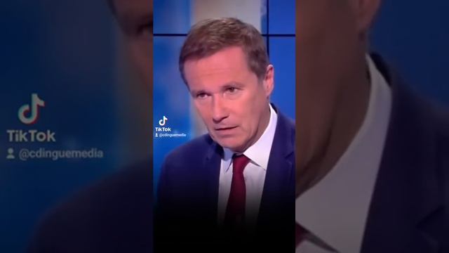 "MACRON est DANGEREUX" Nicolas Dupont Aignan 🇨🇵