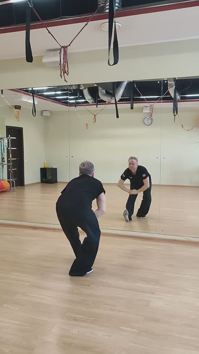 6.	Белый тигр вышел из пещеры