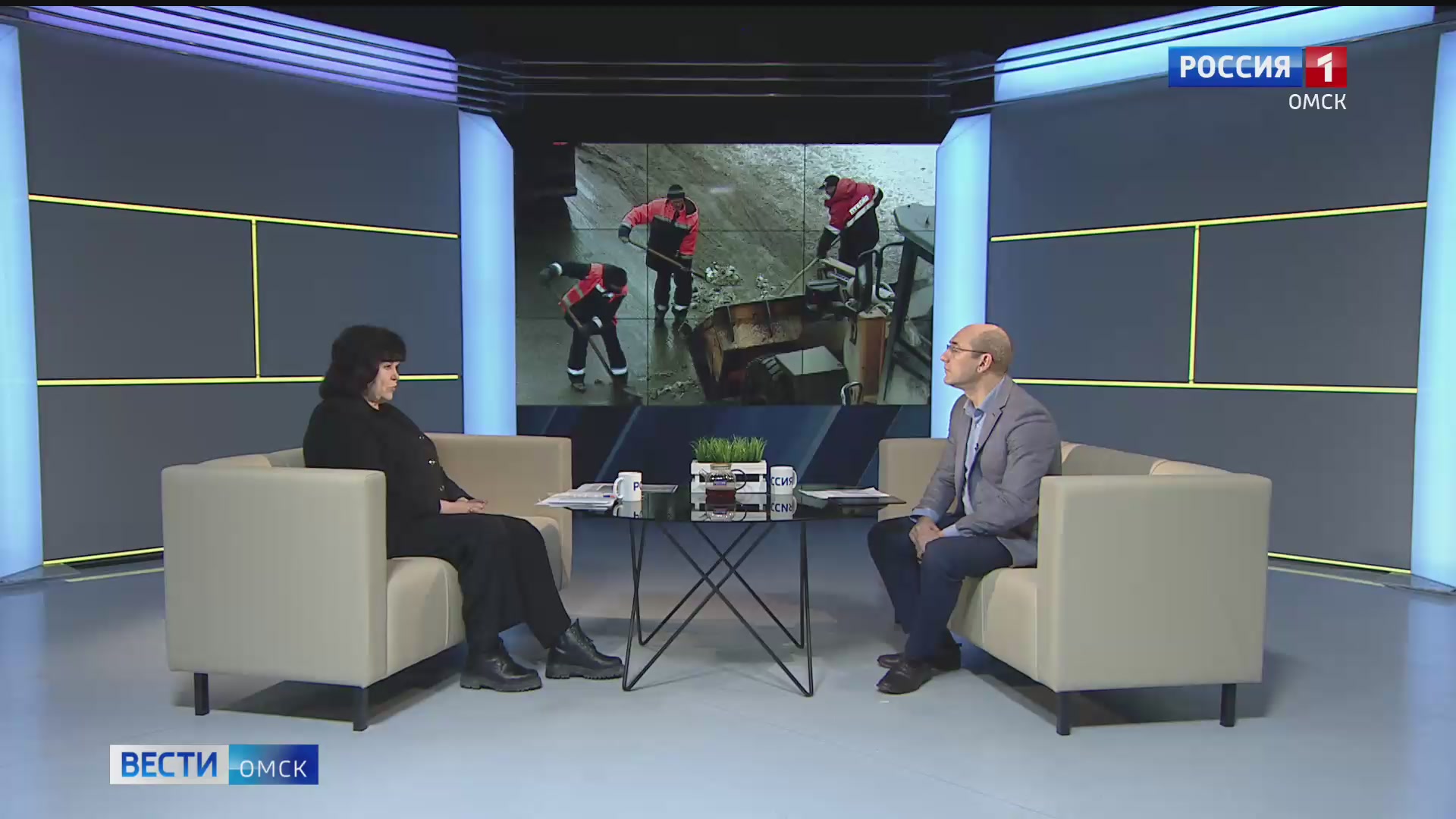 Дорожные службы Омска переходят на особый режим работы