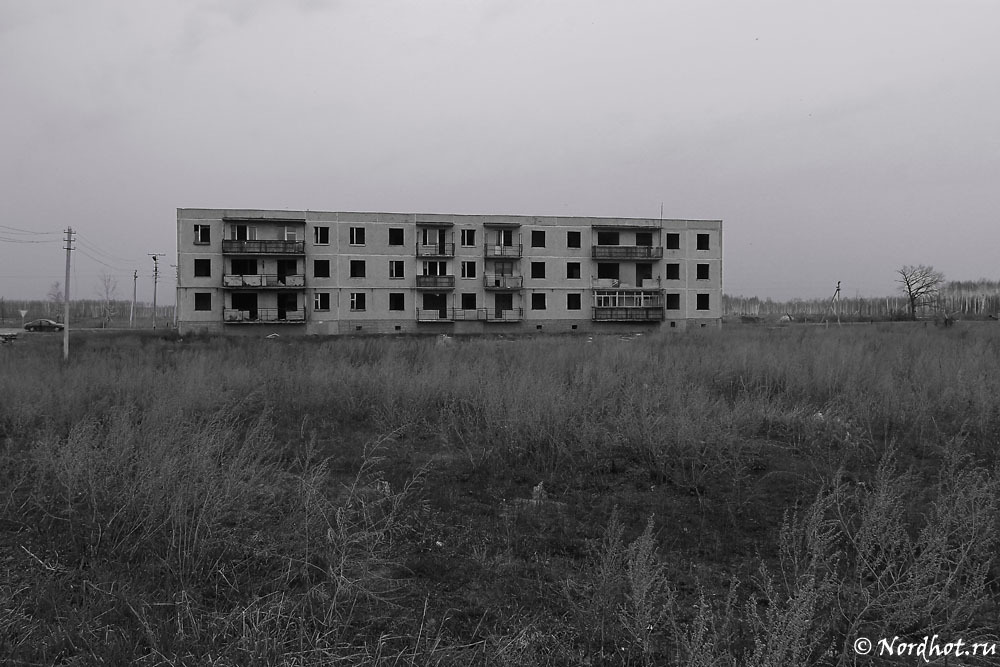 ГАДЮШНИК — Жуткий ДОМ НАПРОТИВ #ИнтернетЛегенды.mp4