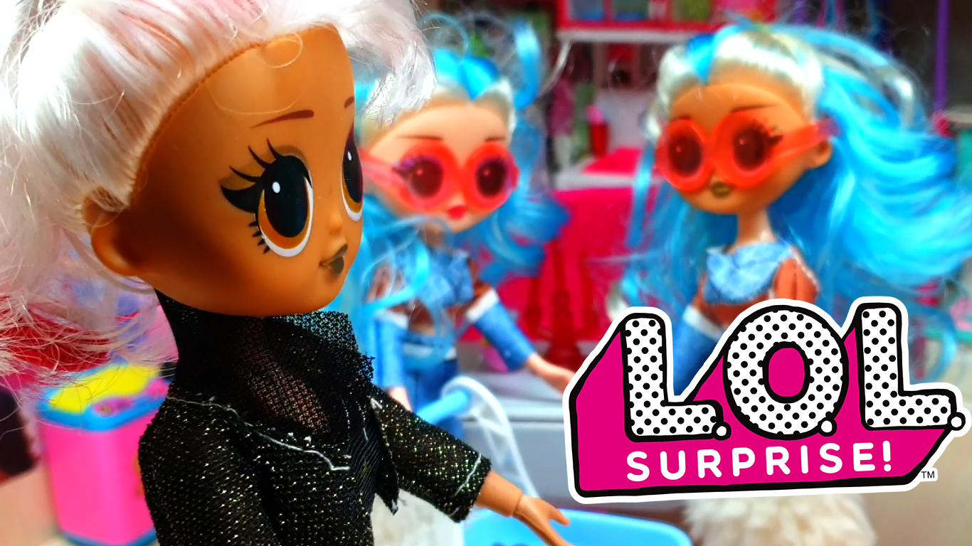Не можем решить, кто будет нянькаться с сестрёнкой ЛОЛ | Куклы ЛОЛ сюрприз Смешные мультики iKira