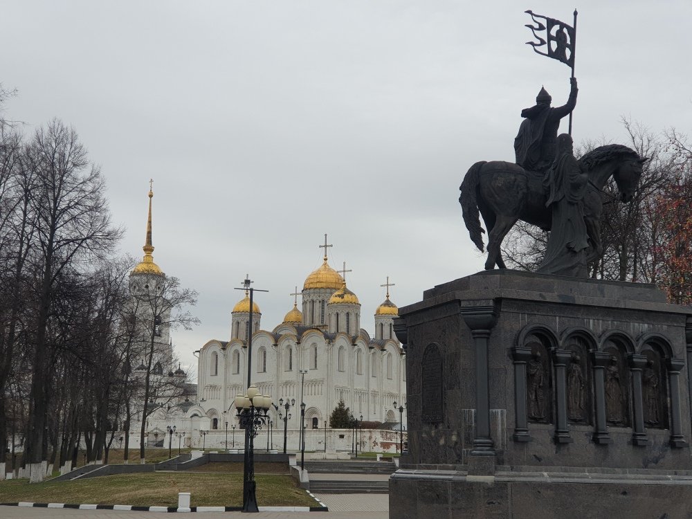 Владимир. Успенский собор. Центр города