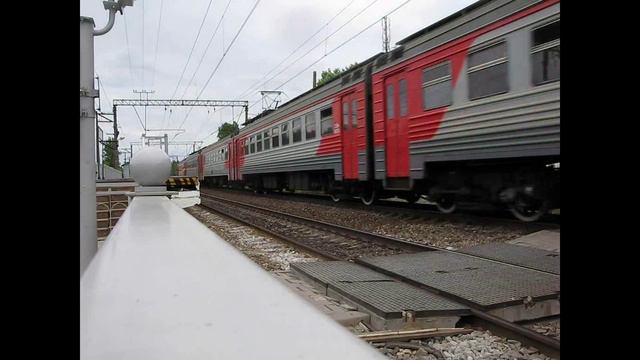 Поезда в окрестностях Санкт-Петербурга