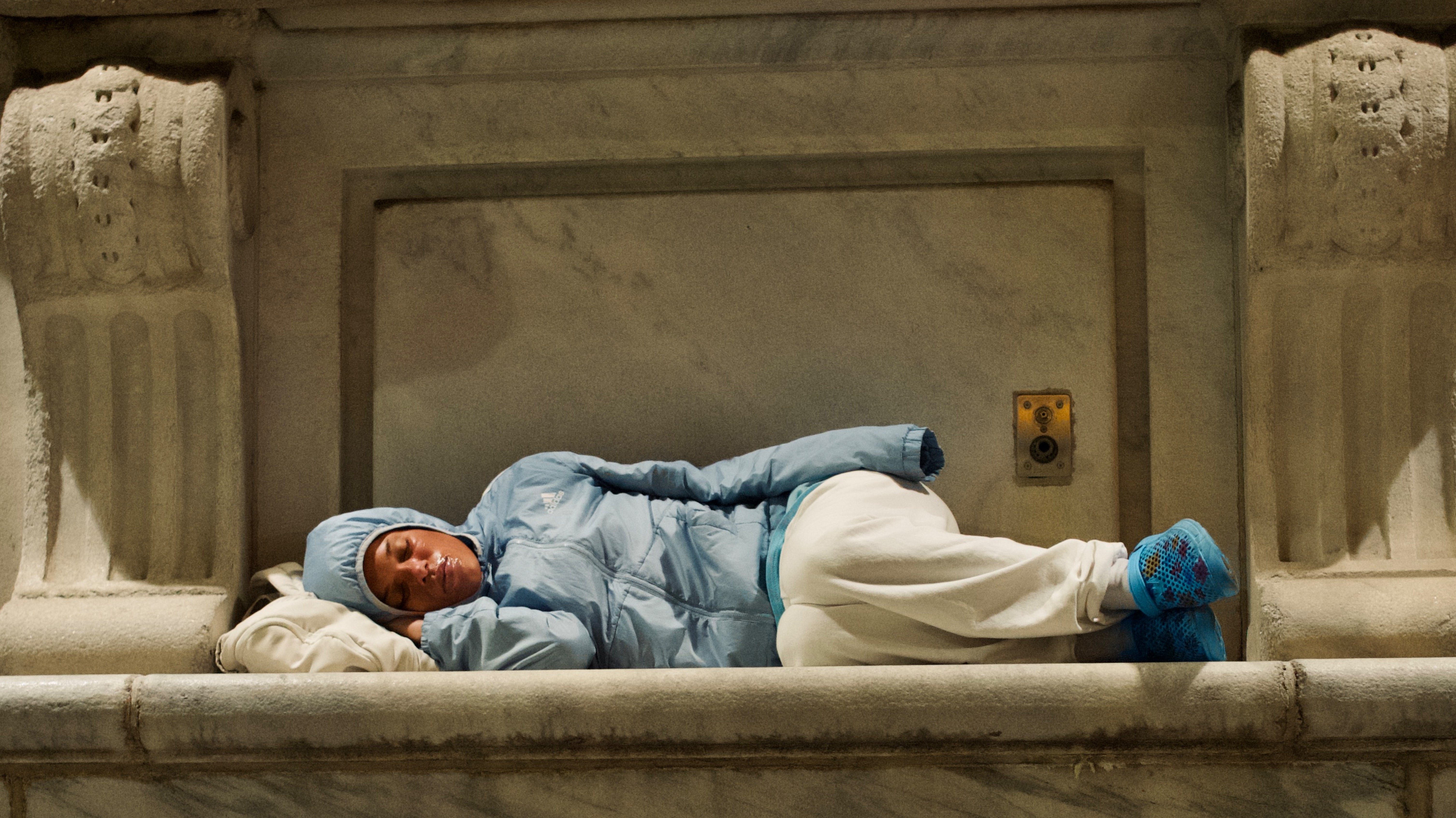 Бомжи США. Игра в кальмара. Август 2024.