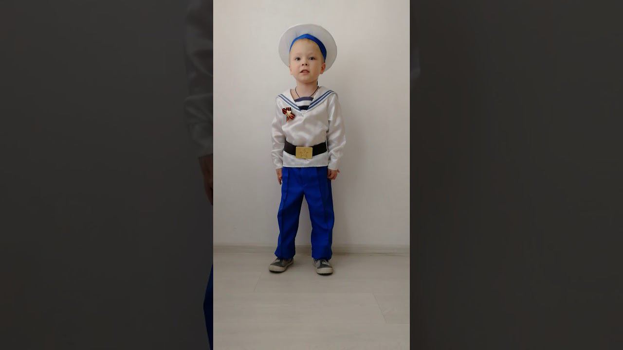 Чудинов Арсений читает произведение «День Победы», автор Тимофей Белозёров