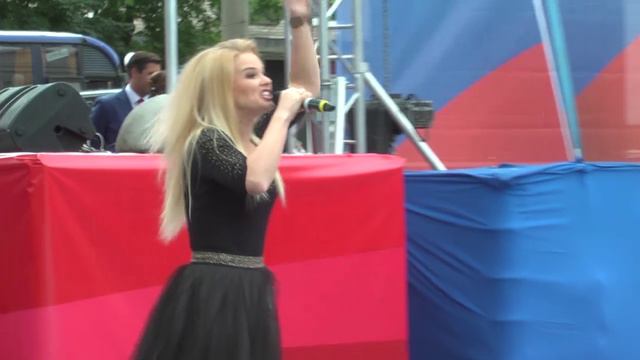 Алёна Мальцева и группа Ярмарка "Друзьям".