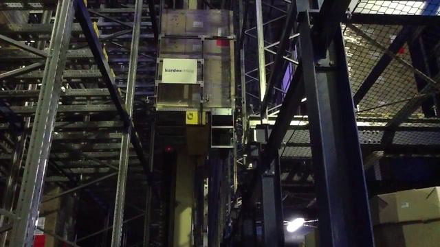 Автоматический штабелер