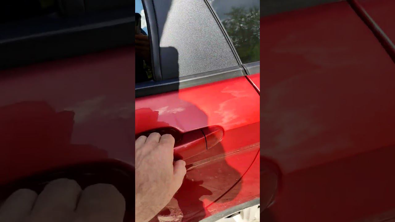 ЛАДА ВЕСТА закрываем двери без ключа