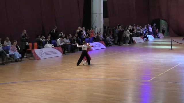 Красный Вельвет Бальные Танцы Дети 7-9 лет Н-Е класс 6 танцев в Крокус. Сити-Данс Одинцово. 18.04.22