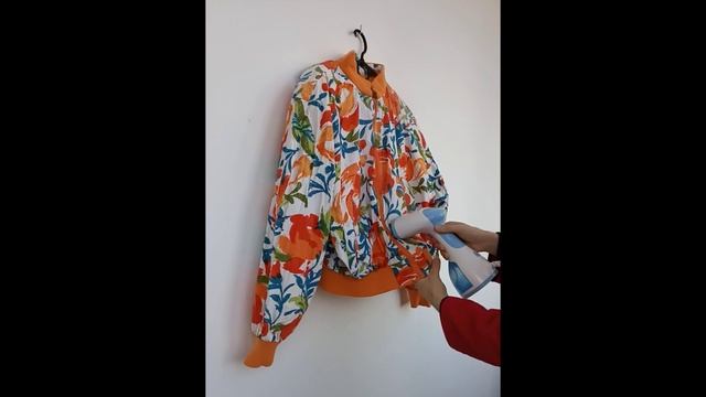 Работа DEXP HGS-1200H. Отпаривание куртки.