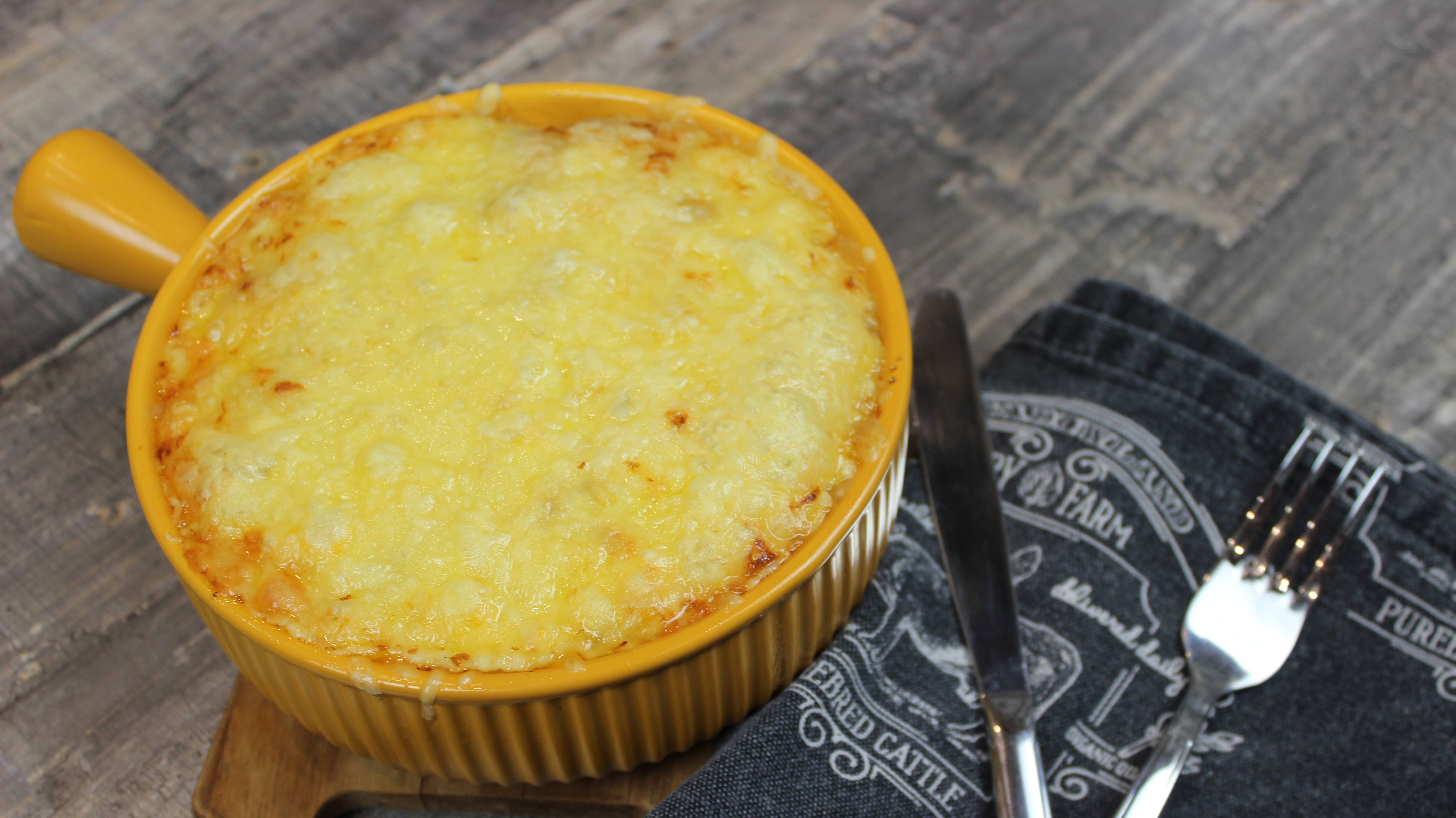 Свинина с горчицей в сметанном соусе. Рецепт простого ужина.