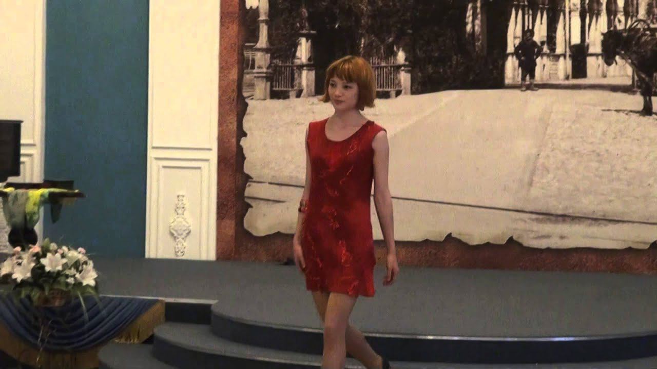 Дефиле авторских изделий из войлока в "Ночь в музее"