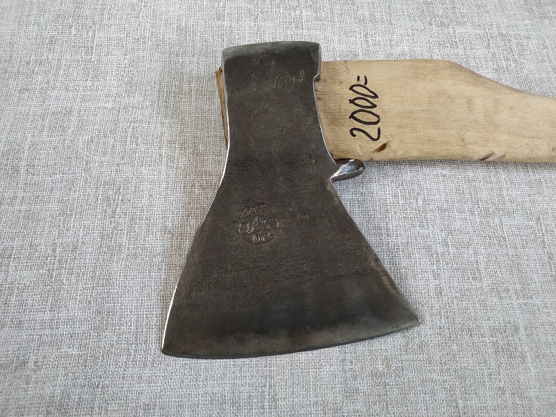 Топор кованный ЗиК 1956 год СССР